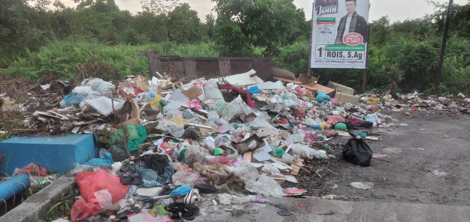 DLHK Pekanbaru dan Pemenang Diduga Lalai Tangani Sampah di Awal Tahun - Siletperistiwa.com